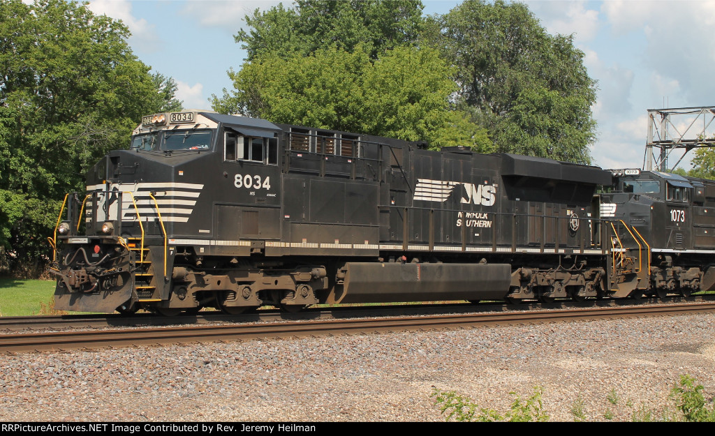 NS 8034 (2)